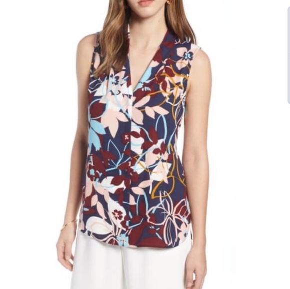 Halogen | Tops | Halogen Floral Sleeveless Vneck Blouse | Poshmark